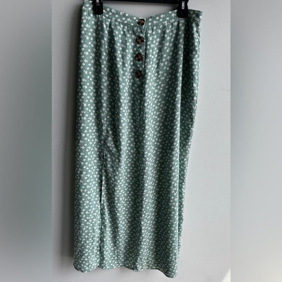 june & hudson | Skirts | June Hudson Green Floral Midi Skirt | Poshmark